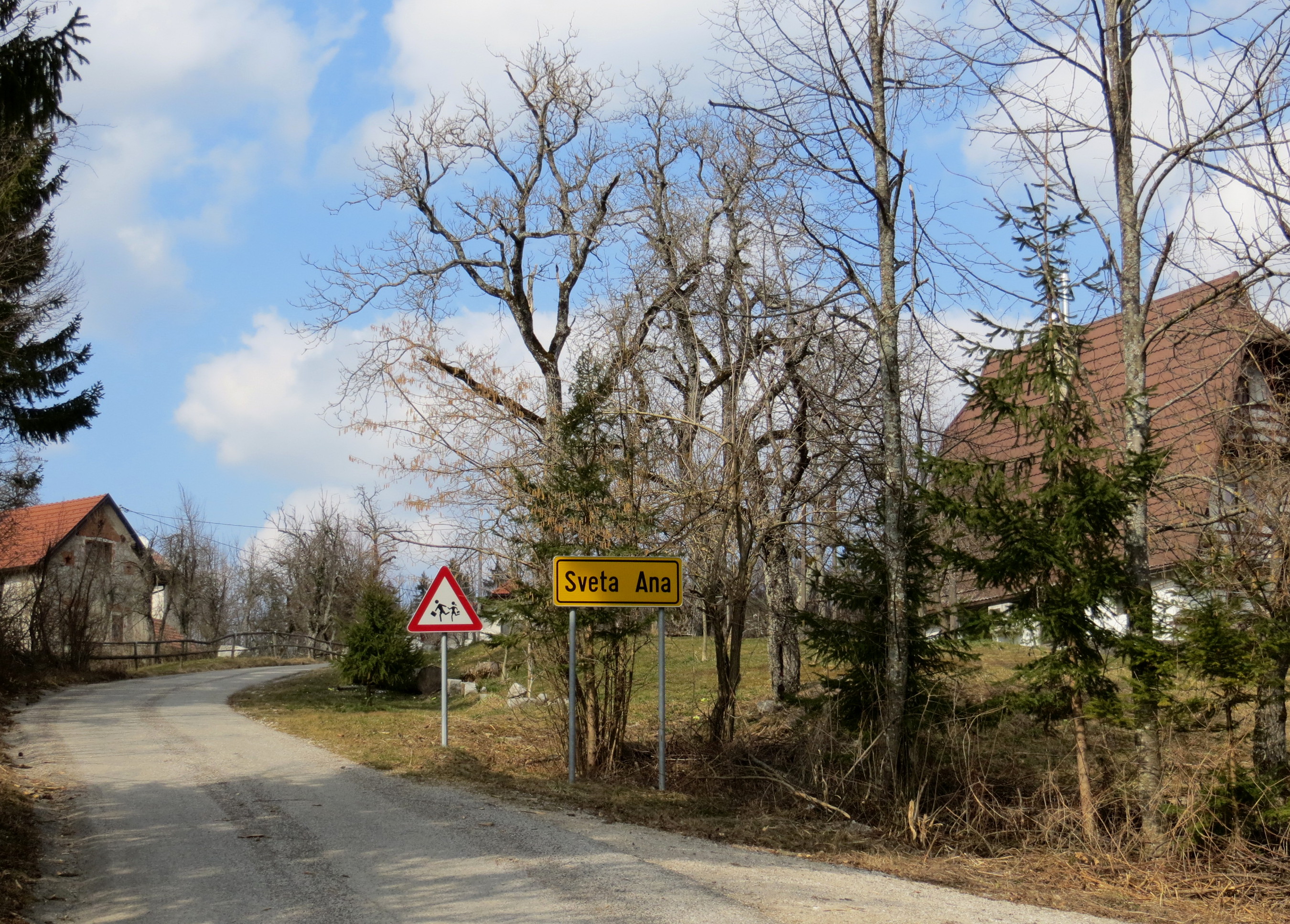 Sveta Ana pri Ložu | Scrolller